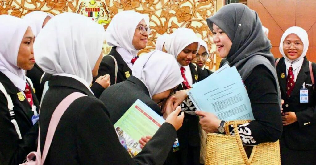 TEKANAN GURU : KPM ARAH SEGERA 7 LANGKAH TANGANI ISU INI ELAK TRAUMA