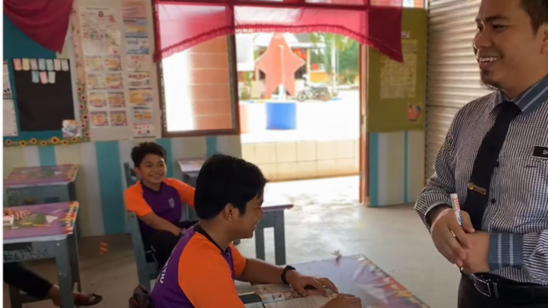 Sila Teliti Tangga Gaji Penjawat Awam Di Bawah Skim Pendidikan Bagi ...