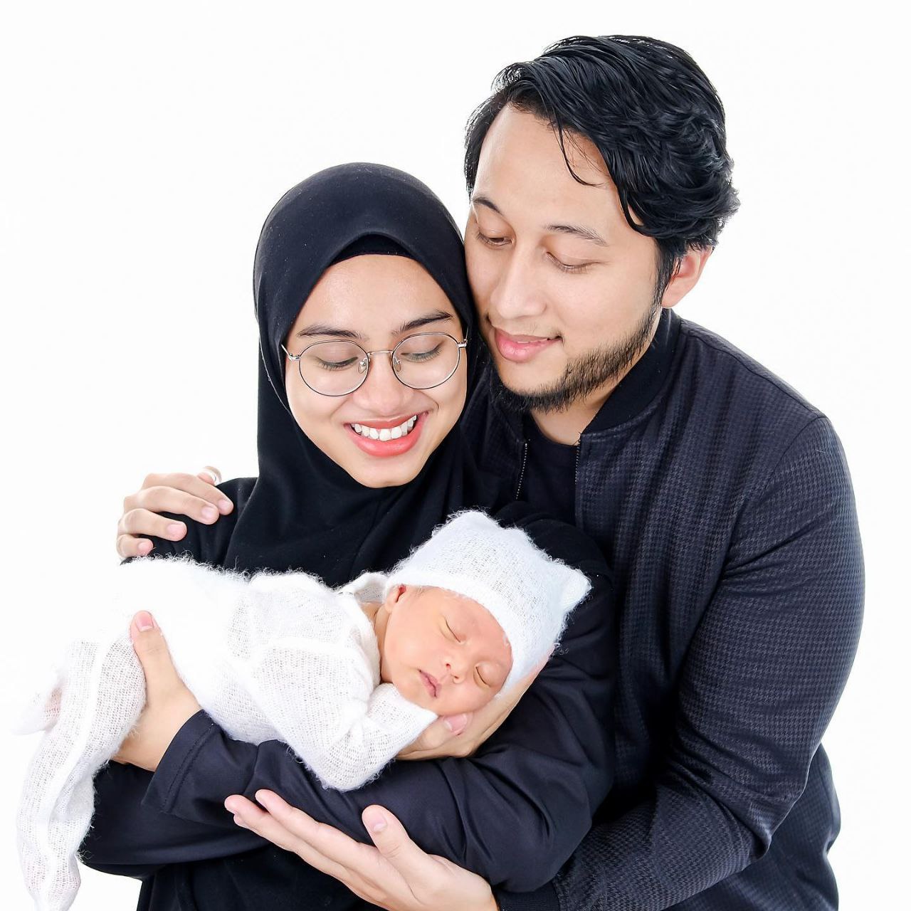 Biodata Alif Teega - Suami Aisyah Hijanah