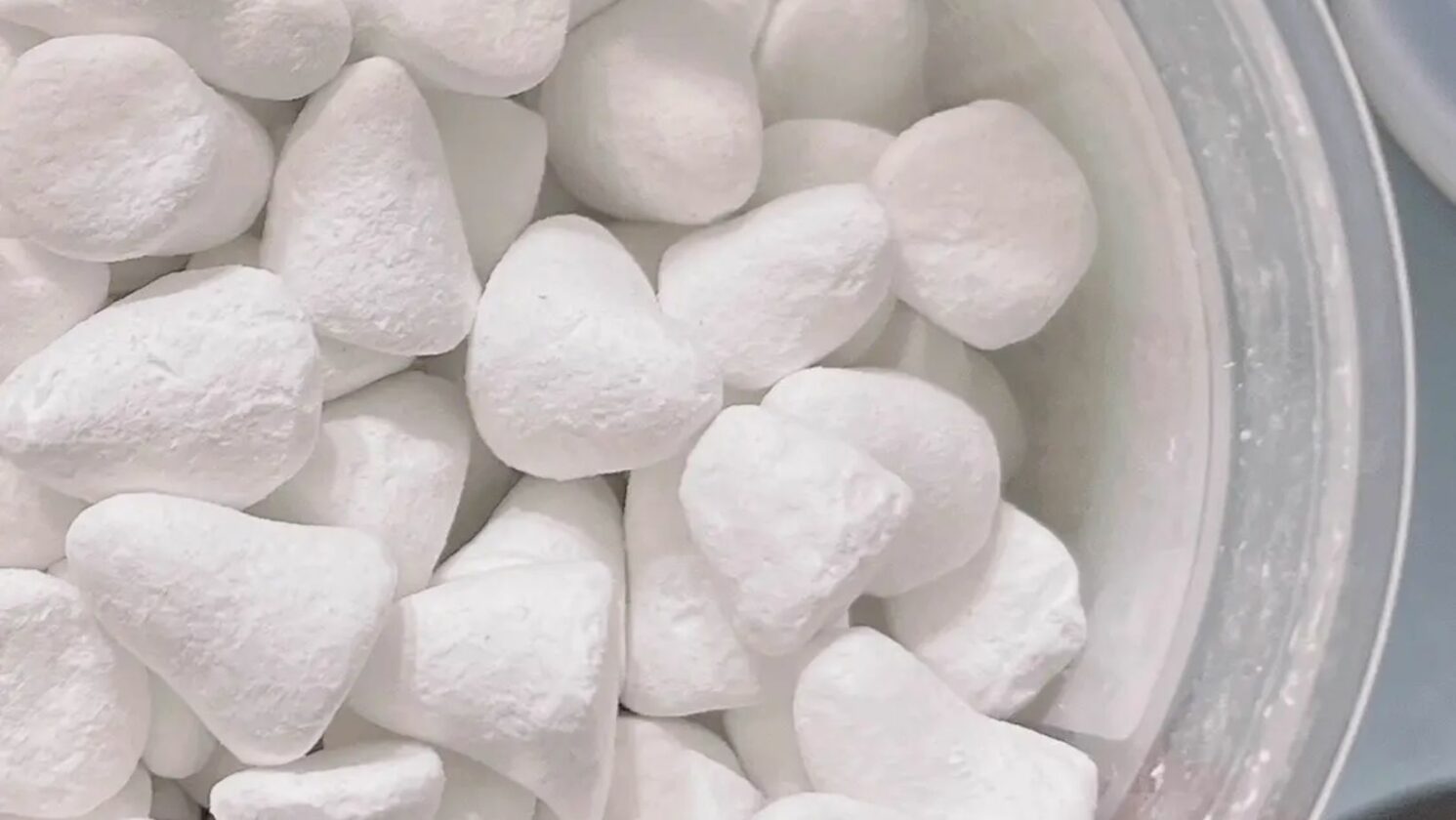 6 Manfaat Bedak Sejuk Untuk Muka Dan Sebab Kenapa Bedak Sejuk Sangat ...