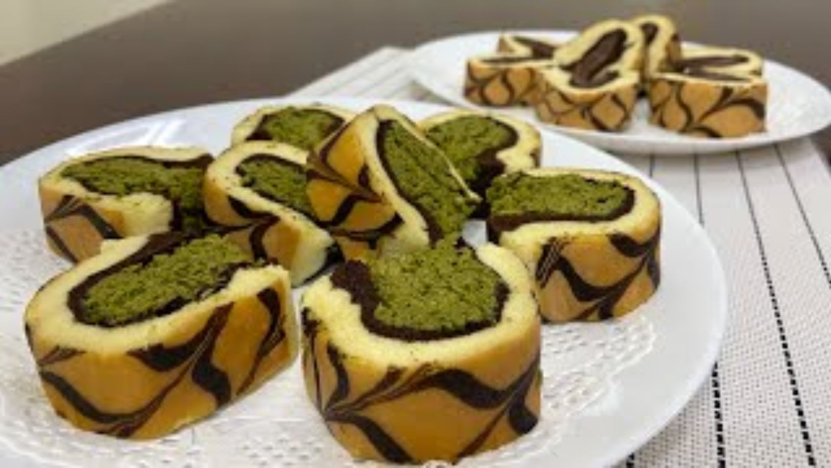 3 Resepi Kek Tapak Kuda: Original Nutella, Kinder Bueno Dan Matcha Crunchy