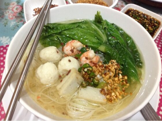 Himpunan Resepi Bihun Sup Simple Yang Pasti Sedap